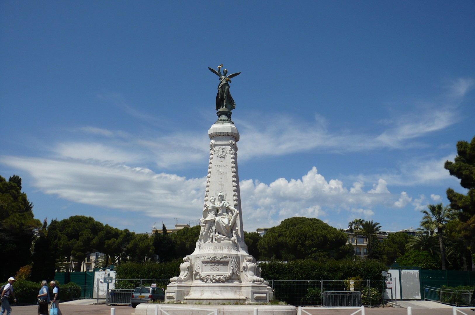 Monument du Centenaire - Nice Ideal Tours